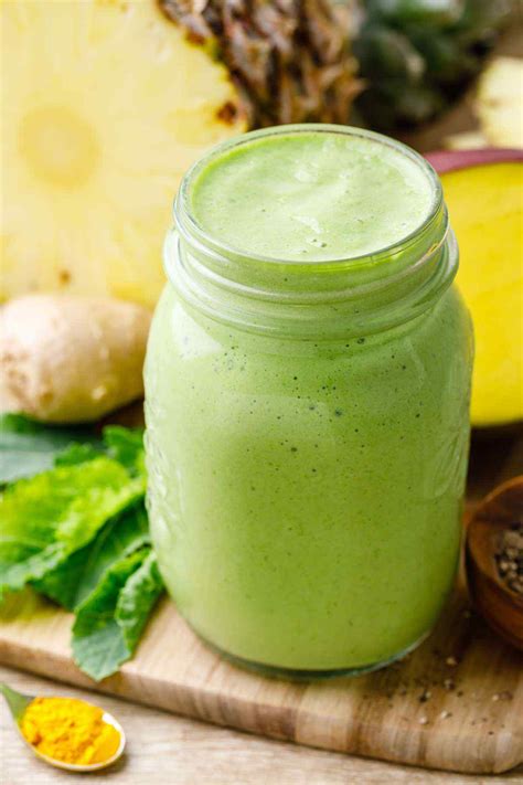 Anti Inflammatory Turmeric Ginger Green Smoothie For Weight Loss