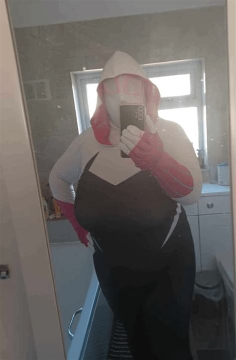 My Spider Gwen Cosplay Hoping To Wear It For The First Time This May
