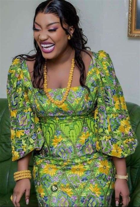 Pin By Binetou On Mes Enregistrements African Lace Styles African
