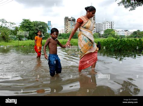 The Flood Affected People Suffering Their Everyday Life Flood Water In Teroratan Shahjalal