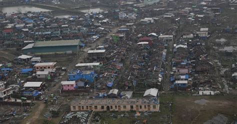 Myanmarnationalpost မိုခါ Mocha မုန်တိုင်းတိုက်ခိုက်မှုကြောင့် စစ်တွေမြို့၊ Idp Camp များတွင