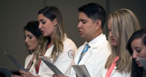 First Physician Assistants To Graduate From Ga Pcom
