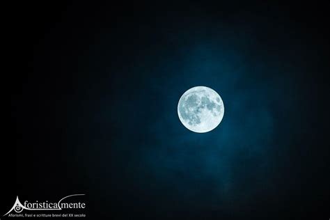 20 Poesie Sulla Luna Aforisticamente