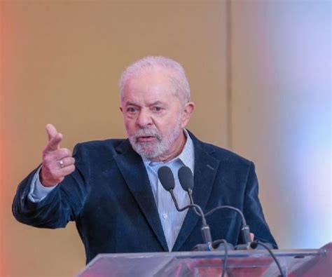 Notícias Lula mantém liderança e Bolsonaro não cresce em nova