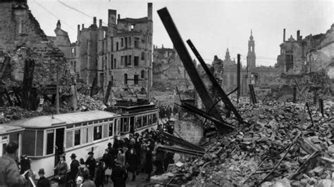 Dresden Marks 70th Anniversary Of Firebombing