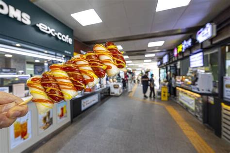 “너무 비싸” 말 나온 떡꼬치…추석 연휴 휴게소 간식 가격 내렸다