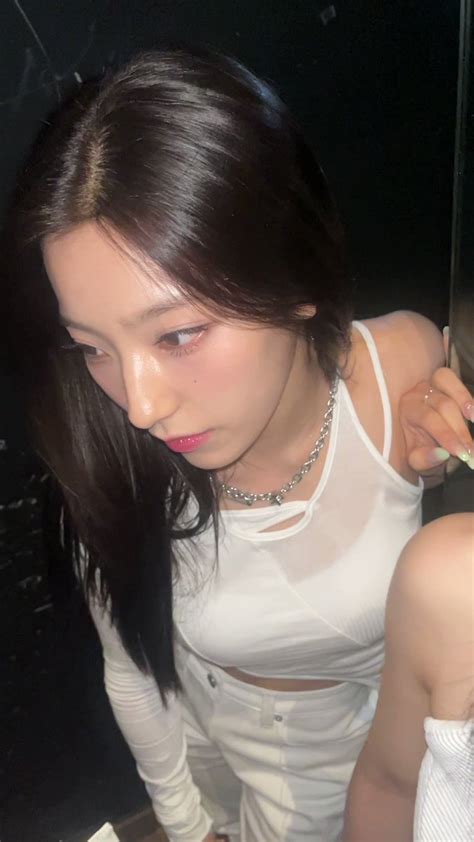 fromis 9 INDIA on Twitter RT realfromis 9 지헌 백하시 short