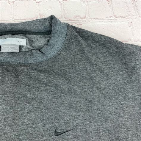 Vintage Nike Embroidered Swoosh Logo Crewneck Gem