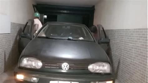 Sex In The Garage Videos Xvideos Com