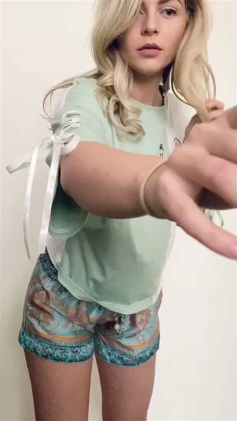 Naughty Show On Twitter RT Joezelya90 Watch Her Onlyfans Videos