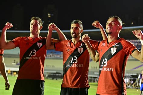 Atlético Go Vence Nacional Uru Por 3 A 0 E Vai à Inédita Semifinal Da