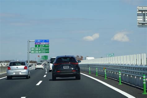 「圏央道でずっーと行く」って遠すぎ？ 進む4車線化 都心経由とどれだけ違う？ “トイレの壁”も解消近し 乗りものニュース