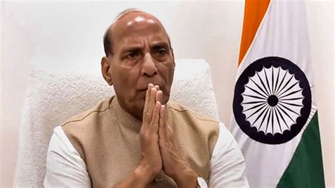 Rajnath Singh Emphasizes Importance Of Holistic Approach To Healthcare