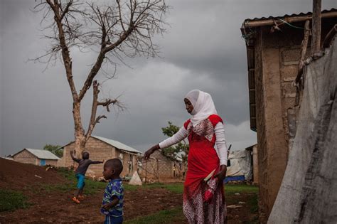 Thousands Flee Isolated Eritrea To Escape Life Of Conscription And Poverty Qurbejoog Com