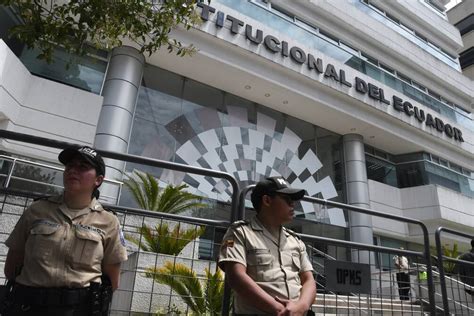 Juicio Político Muerte Cruzada O Renuncia A Su Cargo Las Opciones Que