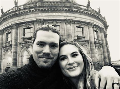 Cozy Christmas Living Room Concert With Jennyrebecca And Andrew Ronning