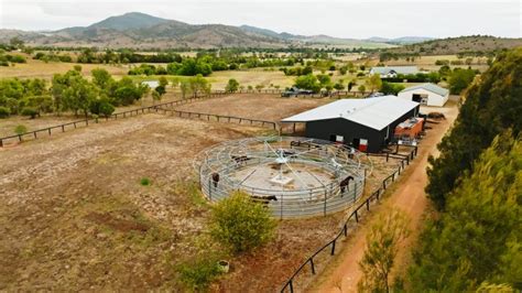 Hooveschooseit Nathan Archer