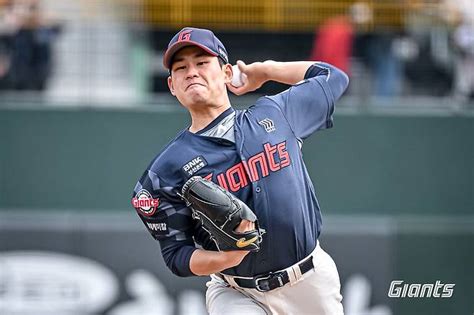 이럴 수가 롯데 김진욱 1⅓이닝 7실점 조기 강판롯데 5연승 무산 위기 대구 라이브