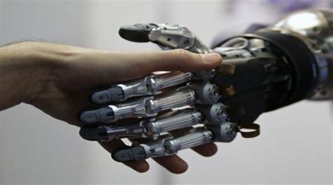 Tech Mahindra To Set Up Coe In Robotics Analytics In Tirupati