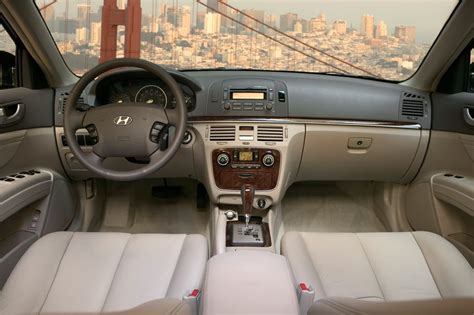 Hyundai Sonata 2006 Interior