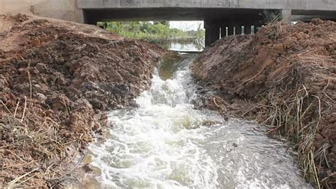 Flood Warning Object Detection Model By Shankar