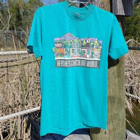 1989 Single Stitch Official Hersheys Chocolate World T Shirt Clothes