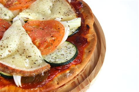 Pizza De Hortalizas Con Queso Manchego Semicurado Las Terceras D O P