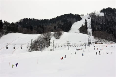 地元民おすすめ！ファミリー満足＆グルメ充実の超穴場スキー場が長岡市にあった な！ナガオカ