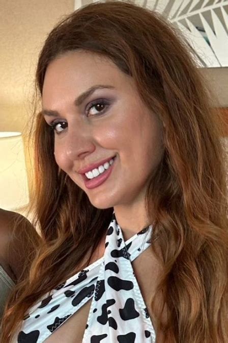 Marina Valmont Wiki Biography Age Gallery Spouse And More