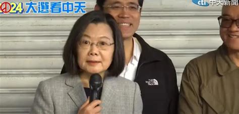 保母虐死1歲童 蔡英文po種樹照臉書被灌爆 總統府回應了 民生電子報