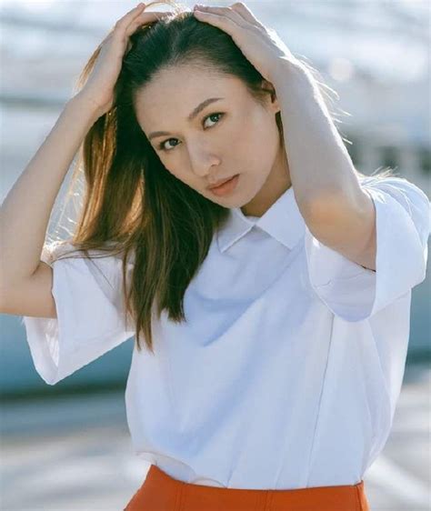 林俊贤为女儿夺港姐冠军首发声 心痛林钰洧遭抨击手机新浪网
