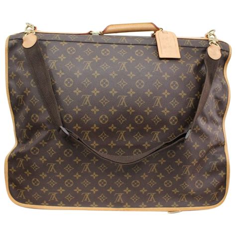 Louis Vuitton Bondi Baggage