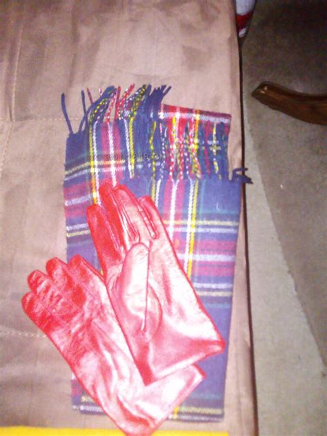 Зимен шал и ръкавици Аксесоари София Шал и ръкавици