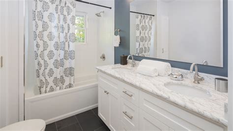 The Genius Sink Upgrade Hilary Farr Swears By For A Shared Bathroom