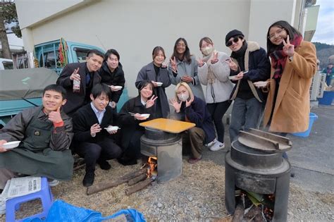 大分大学医学部国際医学研究会 こんにちは、大分大学国際医学研究会（設立審査中）です。 先日部員1名がのつはるアート村さん主催の餅つき