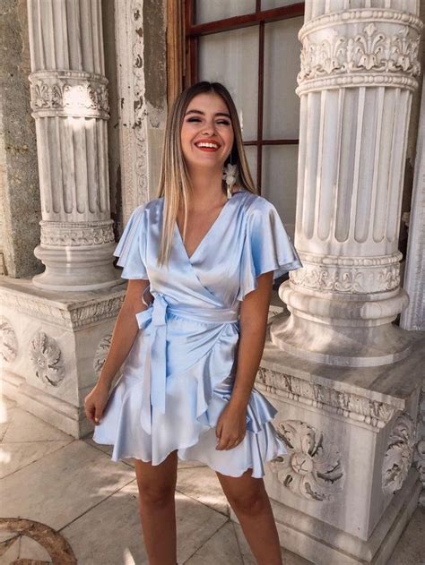 Pin by Erica Zúñiga on Cosas para ponerme Elegant mini dress Silk