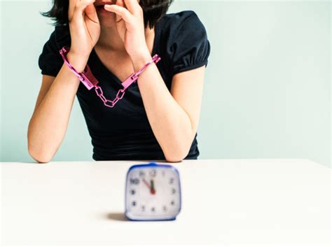 ことわざ「濡れ衣を着せる」の意味とは？例文から類語や英語まで解説 スッキリ