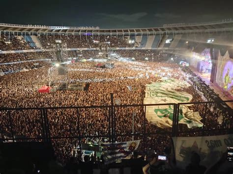 Apu Alaron A Una Mujer En El Recital De La Renga En Racing Infobae