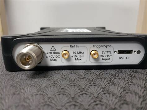 Tektronix Rsa306b Real Time Spectrum Analyzer 9khz 6 2ghz Ebay