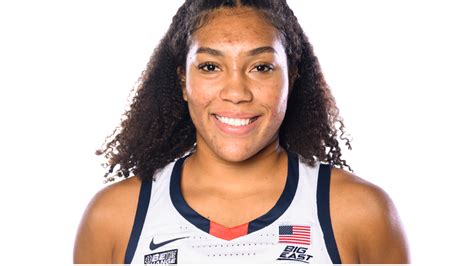 Uconn Freshman Ice Brady Out For Season With Dislocated Patella Trueviralnews