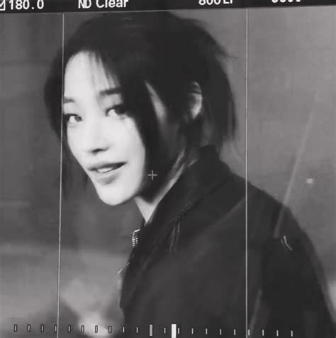 민지 락스타 컨셉 이런거 잘어울릴거같지않나여 팬플러스 コミュニティ