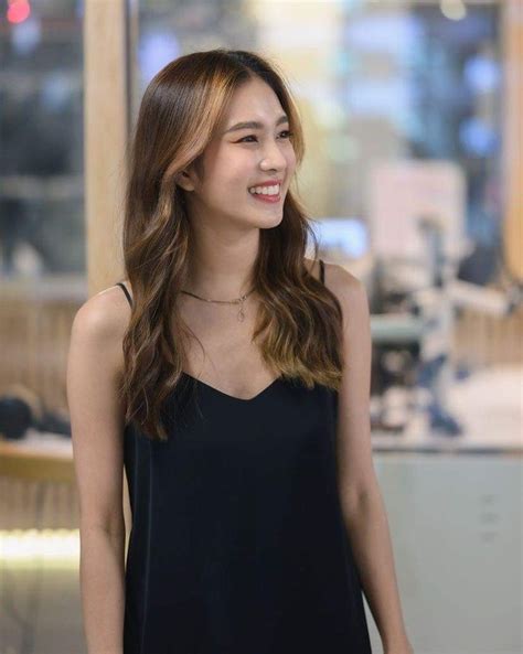 Pin De Hu Nh Oanh En G I Xinh