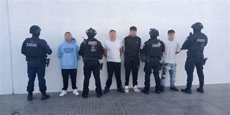 Huyen de la policía y se esconden en casa donde ocultaban un cuerpo sin