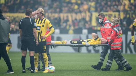 BVB Kapitän Reus verletzt vom Feld getragen Kehl gibt Diagnose bekannt