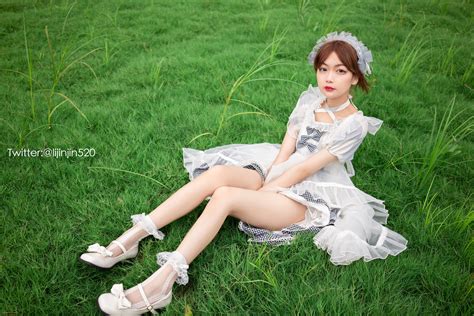 梨瑾瑾 乘务员改良旗袍草地LO娘裙 COS君