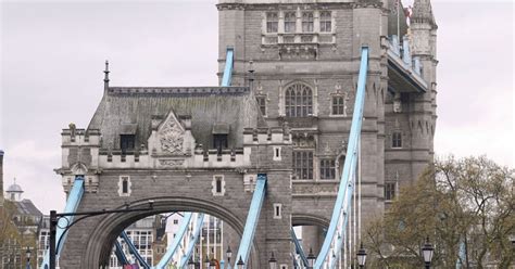 케냐의 신예 킵텀 23 런던마라톤 우승 역대 2위 기록