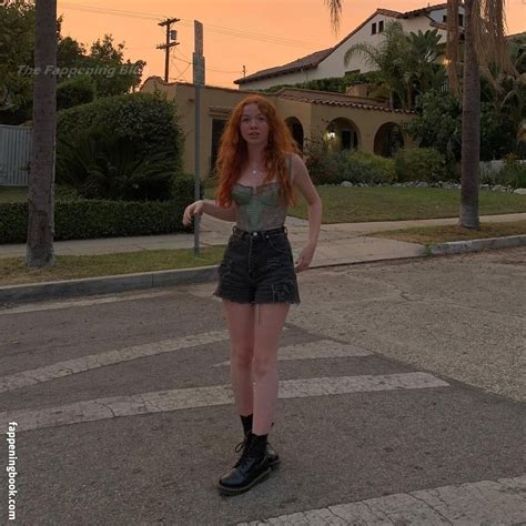 Abby Donnelly Nude OnlyFans Leaks Fappening FappeningBook