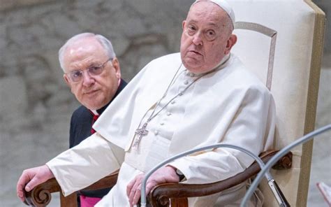 Cosè la polmonite bilaterale che ha colpito Papa Francesco cause