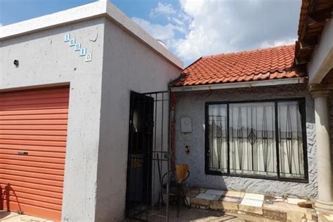 Vosloorus Property Houses For Sale In Vosloorus
