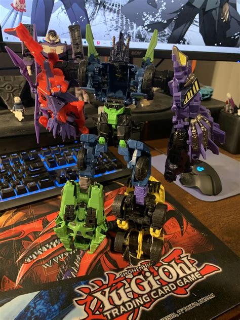 Transformers Fall Of Cybertron Bruticus Upgrade Kit